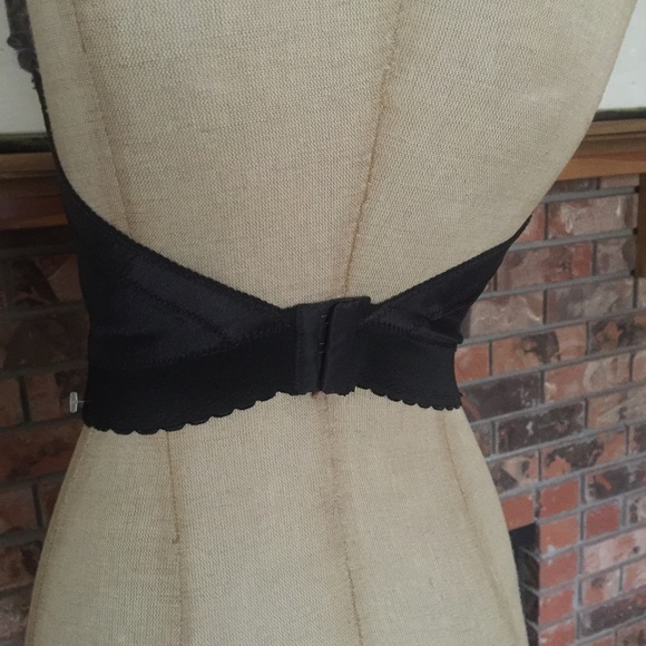 Vintage | Intimates & Sleepwear | Vintage Black Bustier Strapless Low ...