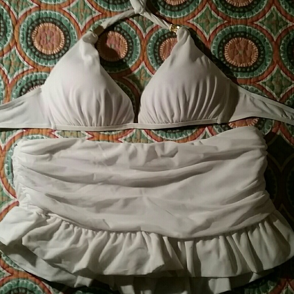 Beautiful Elegant White Bathing Suit - Gem