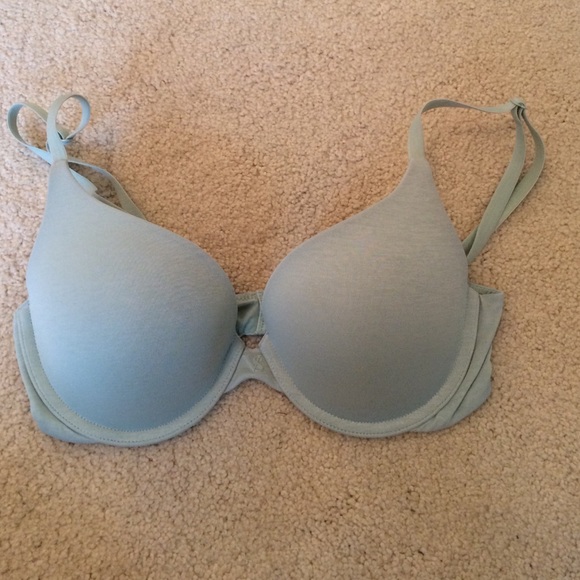 Victoria Secret Mint Green Bra. - Gem