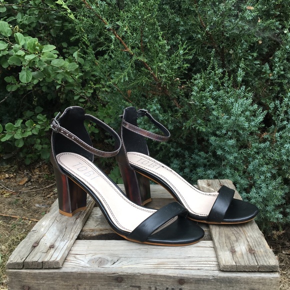 Tobi | Shoes | Holographic Strappy Tobi Heels | Poshmark