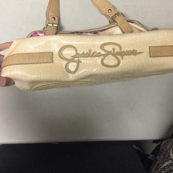 Jessica Simpson | Bags | Cream Jessica Simpson Tote | Poshmark