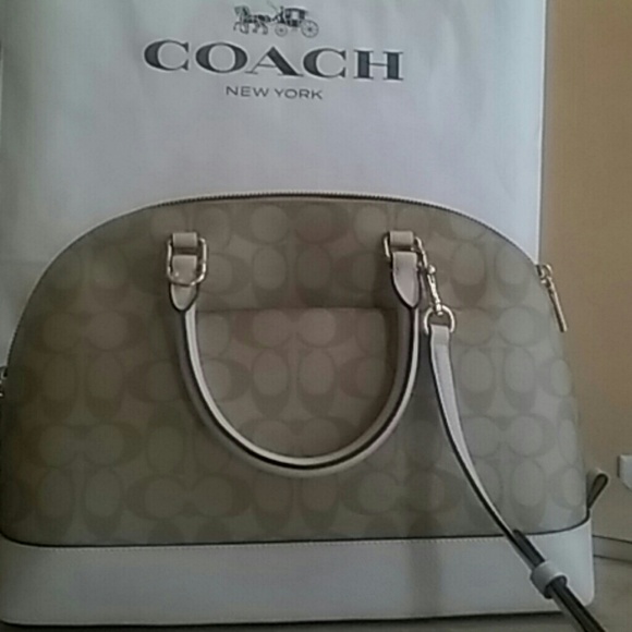 Coach | Bags | Coach Signature Sierra In Light Khaki Chalk | Poshmark