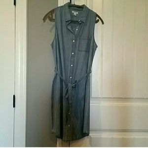 Fallon's Closet on Poshmark - @slone