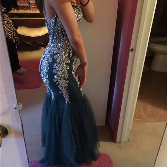 rissy roo's | Dresses | Hunter Green Prom Dress Rissy Roos | Poshmark