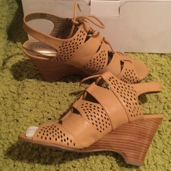 me too | Shoes | Nib Me Too Leather Tie Front Perforated Wedge 95 ...