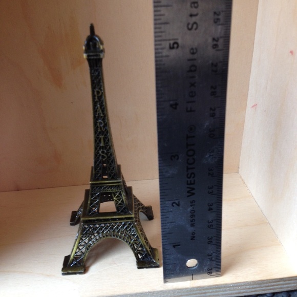 Accessories | 5 Die Cast Eiffel Tower Desknight Stand Accent | Poshmark