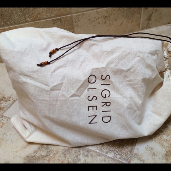 Sigrid Olsen | Bags | Sigrid Olsen Soft Leather Purse | Poshmark