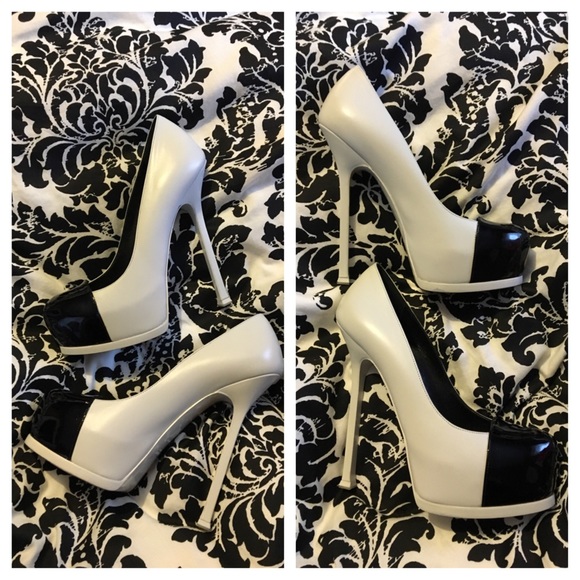 Yves Saint Laurent | Shoes | Ysl Yves Saint Laurent Tribtoo Captoe Pump ...