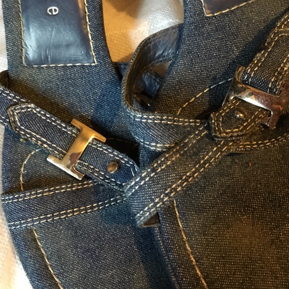 Apostrophe | Shoes | Blue Jean Type Sandals | Poshmark