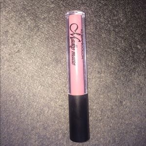Kleancolor | Makeup | Matte Lipgloss | Poshmark