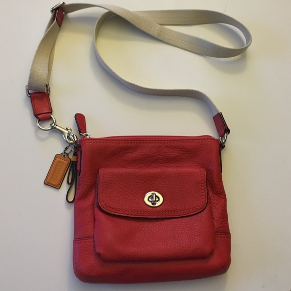 Red Coach Crossbody Bag | semashow.com