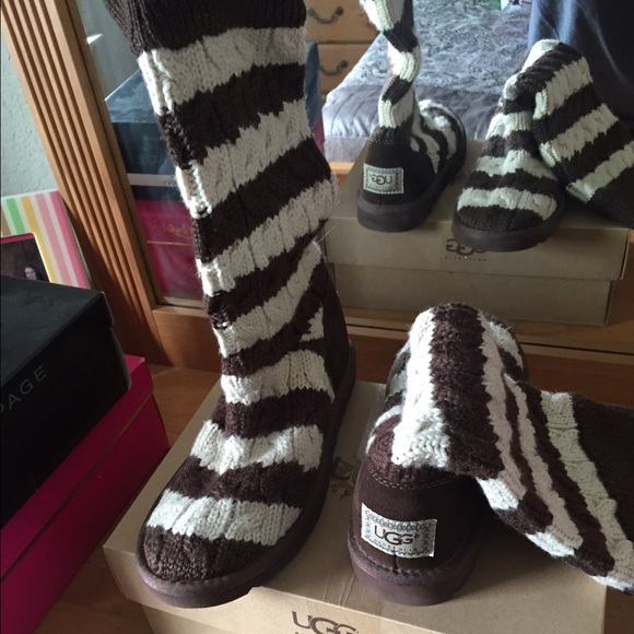 UGG | Shoes | Ugg Stripe Cable Knit Boots Browncream | Poshmark
