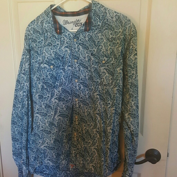 Wrangler | Shirts | Mens Blue Button Up Shirt | Poshmark
