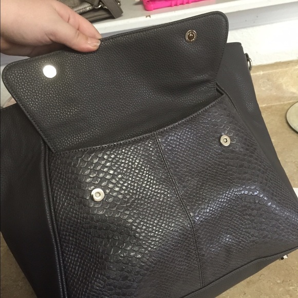 31 Jewell | Bags | 3 Jewell Purse | Poshmark