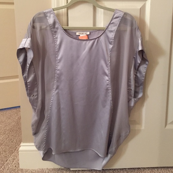 Arden B | Tops | Arden B Silver Top | Poshmark