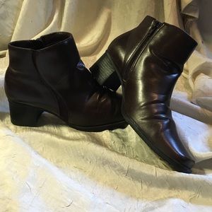 Basic Editions | Shoes | Brown Short Boots | Poshmark