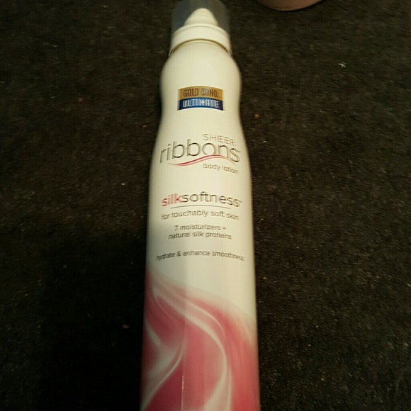 Gold Bond ultimate | Makeup | Gold Bond Ultimate Cheer Ribbons Body ...