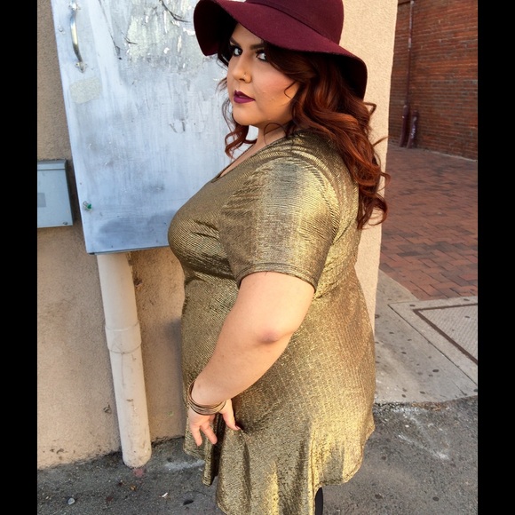 Klash boutique | Tops | Plus Size Gold Tunic Top | Poshmark