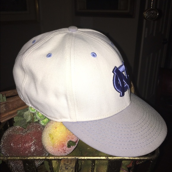 Nike | Accessories | New Nike Unc Cap | Poshmark