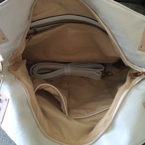 DS Bags | Bags | Cream Colored Purse | Poshmark