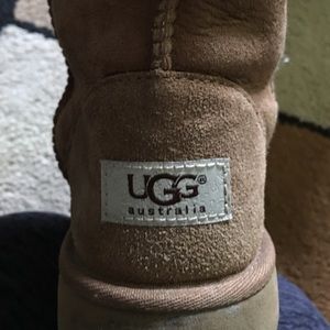 UGG | Shoes | Ugg Short Boot Camel Color | Poshmark