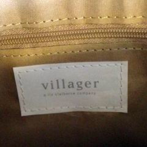 Liz Claiborne | Bags | On The Town Villager By Liz Claiborne Purse ...