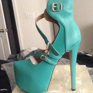 Glaze | Shoes | Sea Green Platform Heels | Poshmark