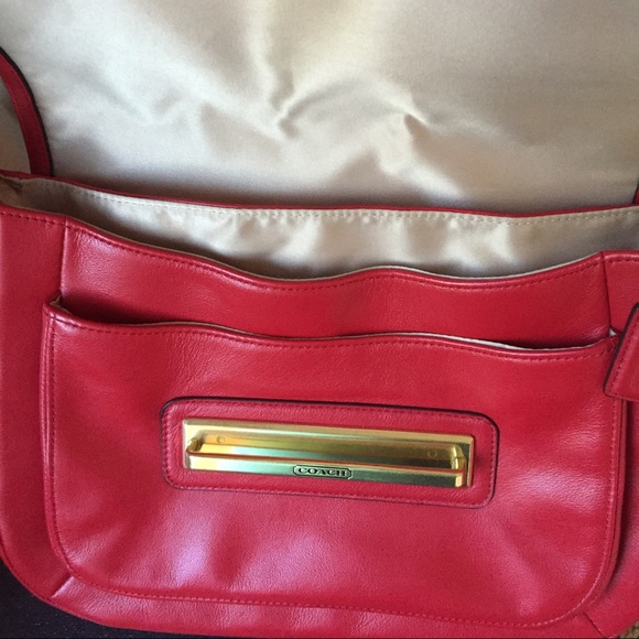 Coach | Bags | Nwot Authentic Coach Cross Bodyshoulder Purse | Poshmark