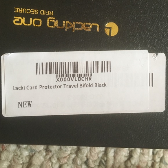 Accessories | Card Protector Travel Bifold | Poshmark