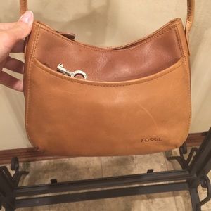 Fossil | Bags | Fossil Tan Leather Shoulder Bag | Poshmark