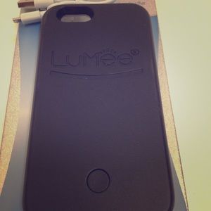 Mz's Closet on Poshmark - @mzfive