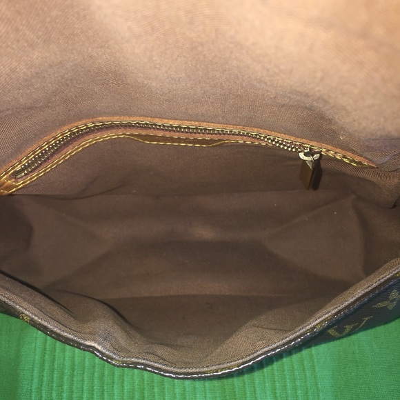 Louis Vuitton | Bags | Louis Vuitton Handle Bag | Poshmark