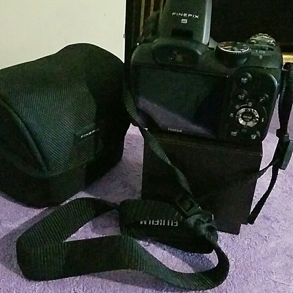 Fugi Film | Other | Fuji Fine Pix Camera | Poshmark