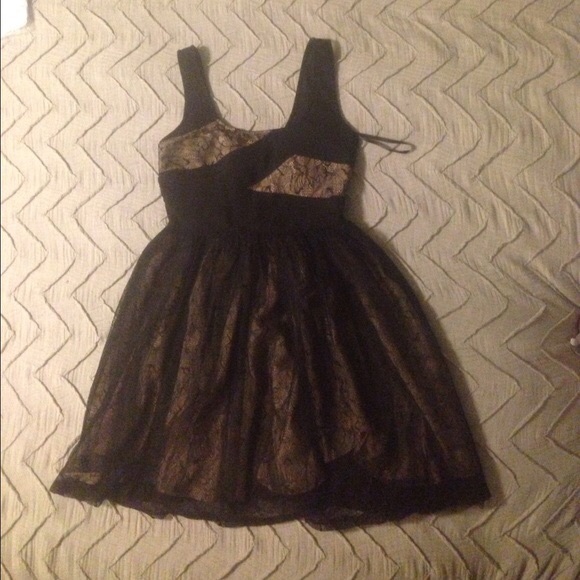 Minuet Petite | Dresses | Nwt Modcloth Minuet Black Lace Mesh Mini ...