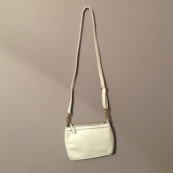 Charming Charlie | Bags | White Charming Charlie Purse | Poshmark