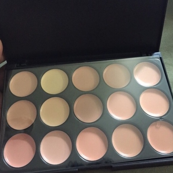 MAC Cosmetics | Makeup | New 5 Colors Makeup Palette All Skin Tones ...