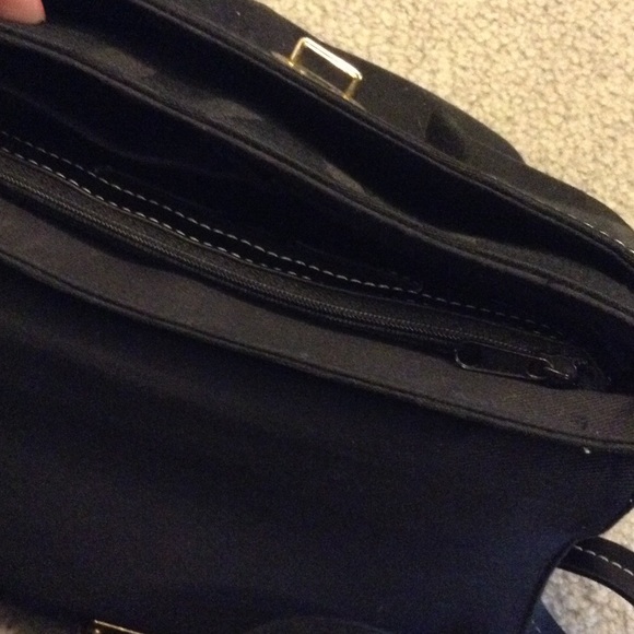 Isaac Mizrahi | Bags | Isaac Mizrahi Black Purse | Poshmark