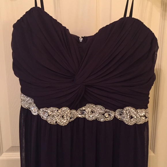 Gorgeous Dark Purple Formal Gown! - Gem