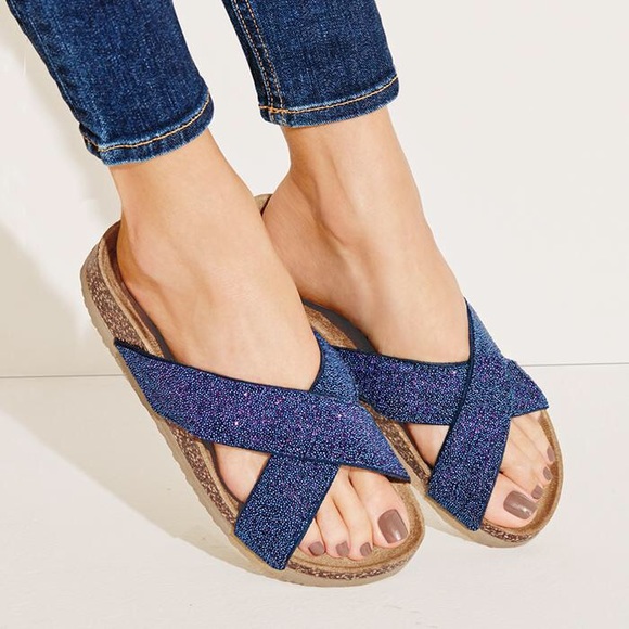 Avon | Shoes | Comfy Yet Stylish Chic Slide Sandals | Poshmark