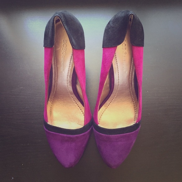 BCBGeneration | Shoes | Bcbgeneration Berry Color Block Suede Pumps ...