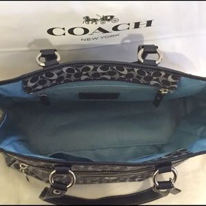Coach | Bags | Coachchelsea Bias Signature Tote E194f17179 | Poshmark