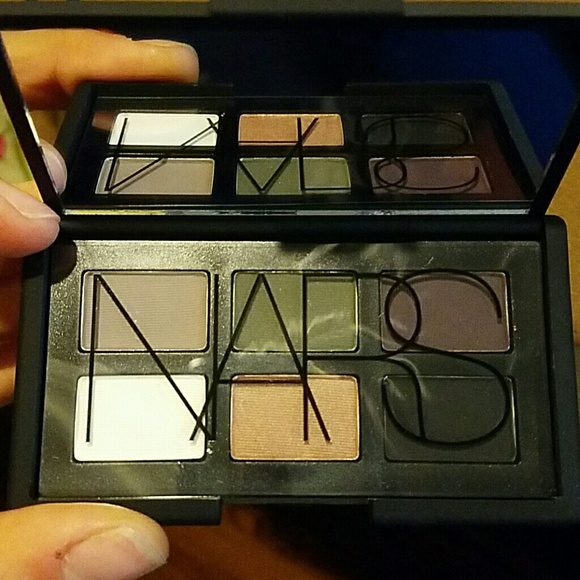NARS | Makeup | Nars Mini Eyeshadow Inoubliable Coup Doeil | Poshmark