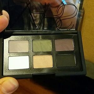 NARS | Makeup | Nars Mini Eyeshadow Inoubliable Coup Doeil | Poshmark