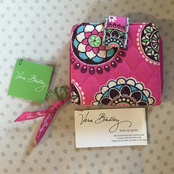 Vera Bradley | Bags | Vera Bradley Wallet | Poshmark