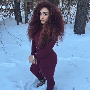 Kay's Closet (@kayg0ldi) | Poshmark