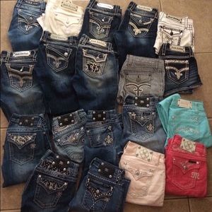 *Miss Me& Rock Revival Size Chart!!!! OS from Elizabeth's closet on ...