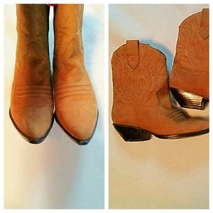 Kelli jo's Closet on Poshmark - @kellijomoore
