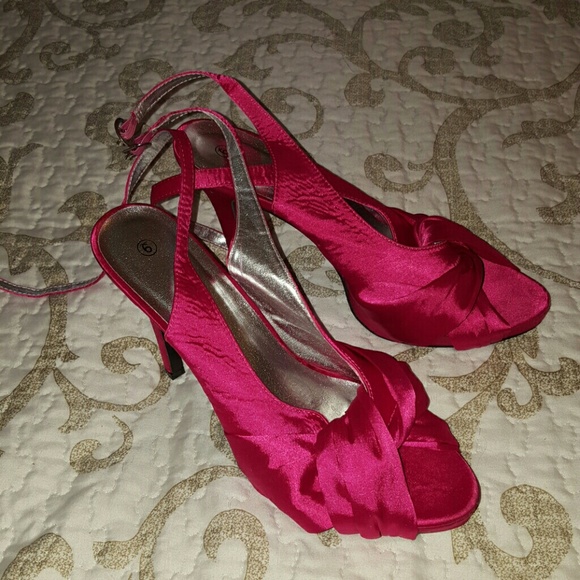 unknown | Shoes | Magenta Color Ankle Strap Heel Shoes | Poshmark