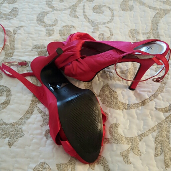 unknown | Shoes | Magenta Color Ankle Strap Heel Shoes | Poshmark