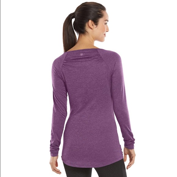 GAIAM | Tops | Crew Neck Yoga Top | Poshmark